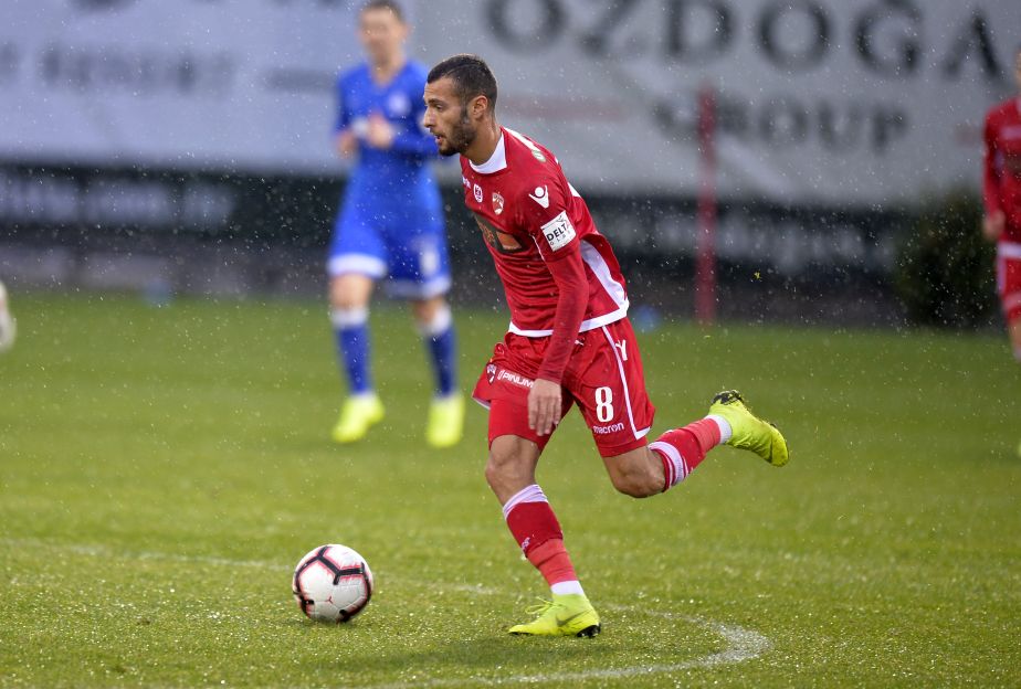 Revine Liga 1! Provocări şi controverse » 5 puști de urmărit, cei mai ...